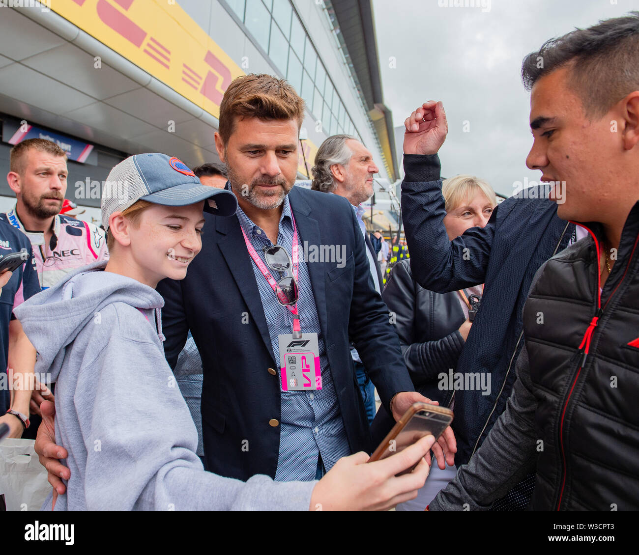 Football helmet wall hi-res stock photography and images - Alamy