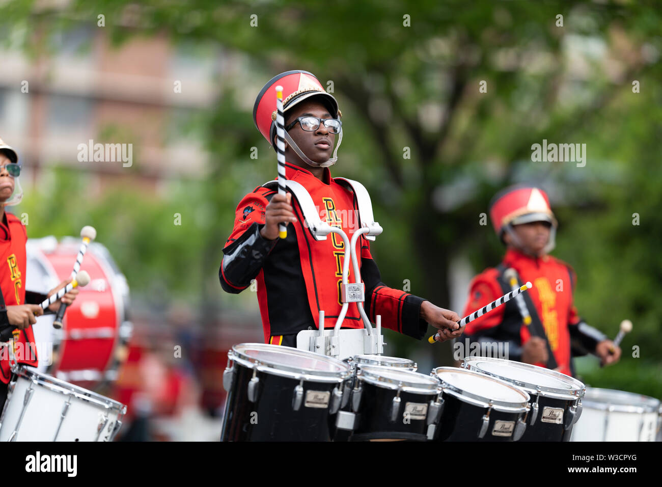 Louisville, Kentucky, USA - May 2, 2019: The Pegasus Parade, Members of ...