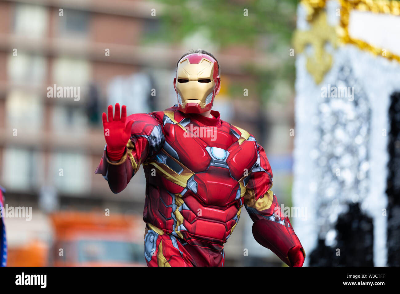 Louisville, Kentucky, USA - May 2, 2019: The Pegasus Parade, People ...