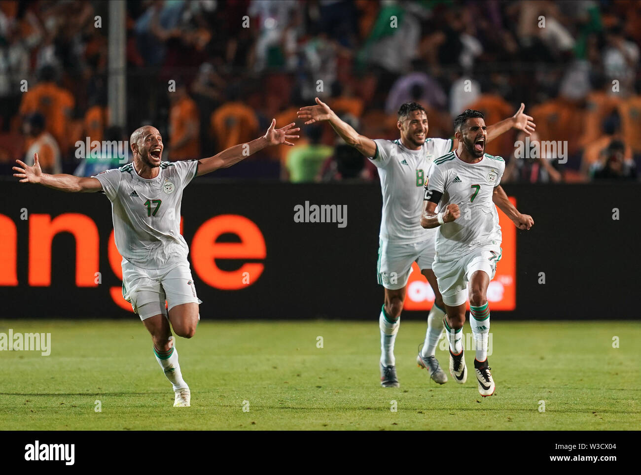 Riyad mahrez goal hi-res stock photography and images - Alamy