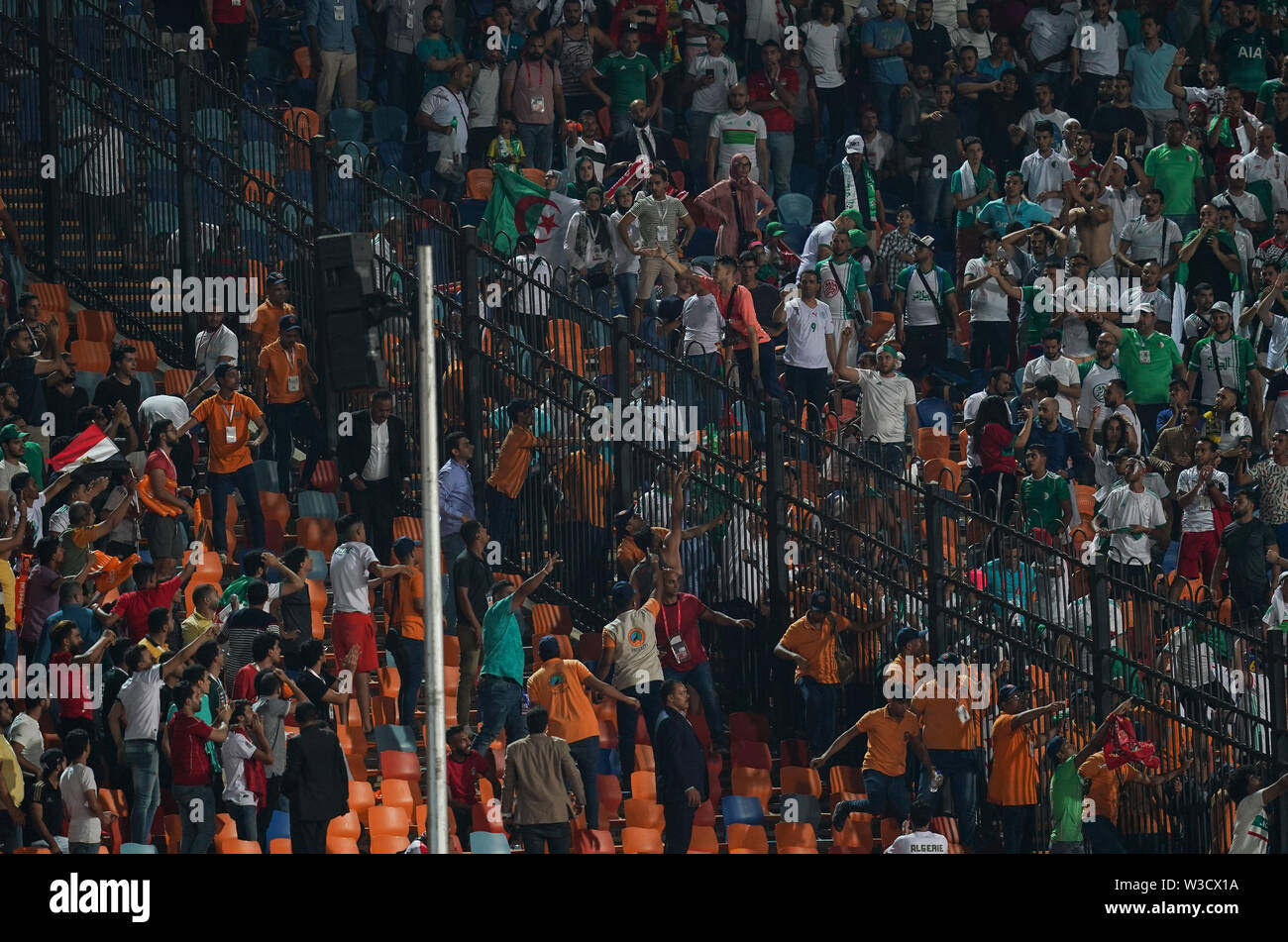 Football crowd trouble hi-res stock photography and images - Alamy