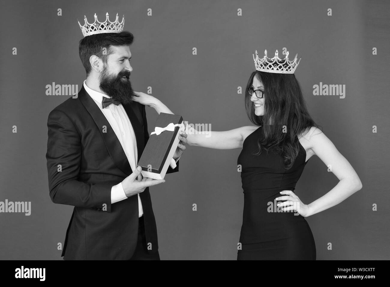 Royal family. Couple in love royal family. Elite society. King and ...