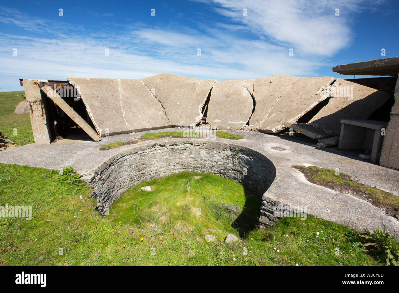 Second World War buildings on Hoxa Head, South Ronaldsay, Orkney ...