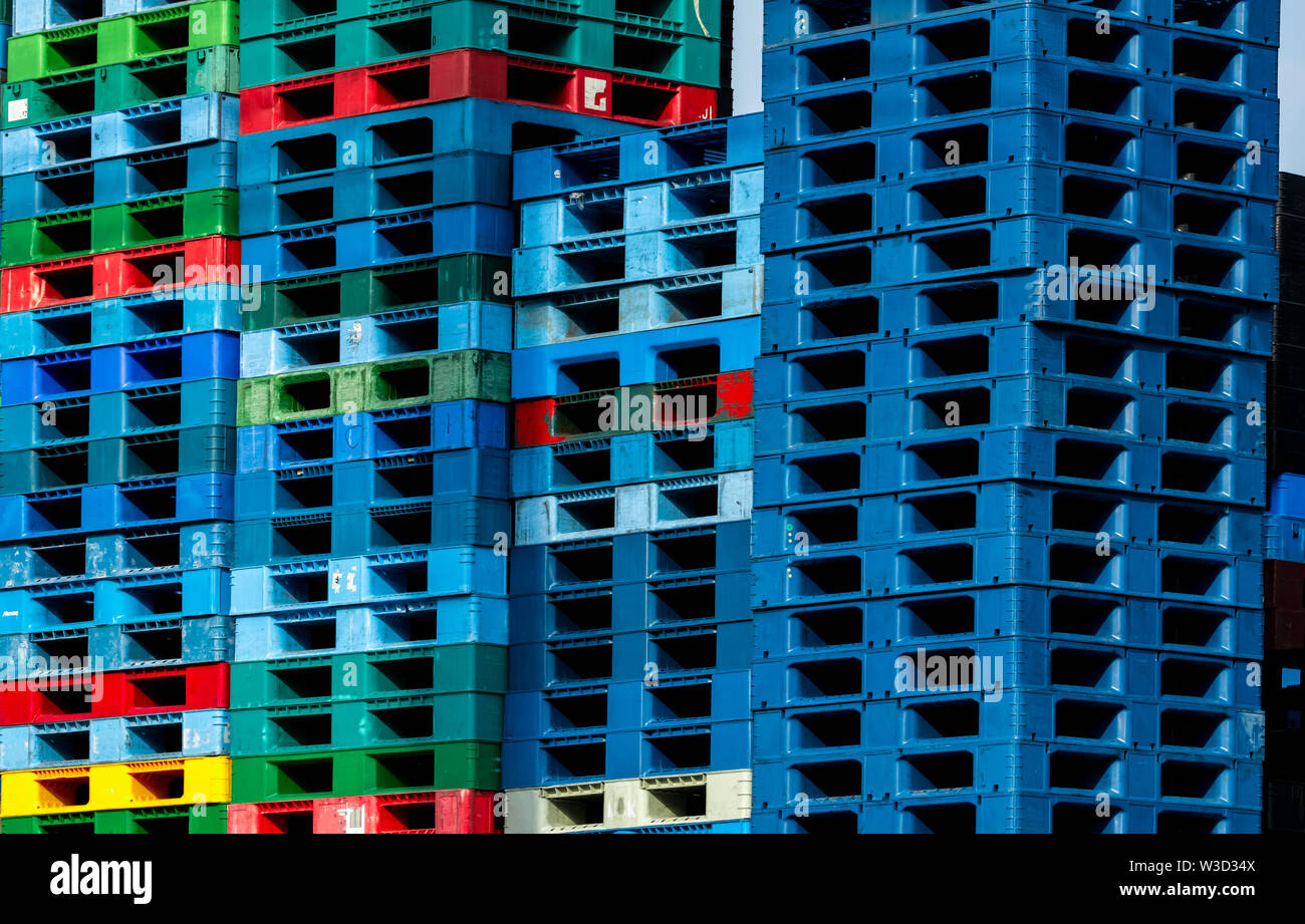 Plastic shipping pallet for sale and for rent business. Industry ...