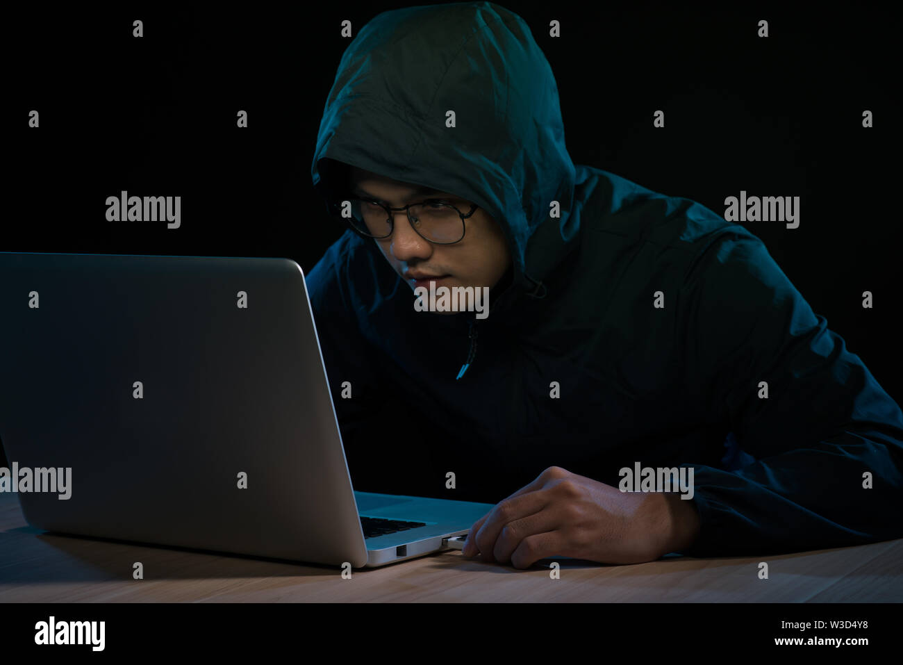 Server room dark hi-res stock photography and images - Alamy