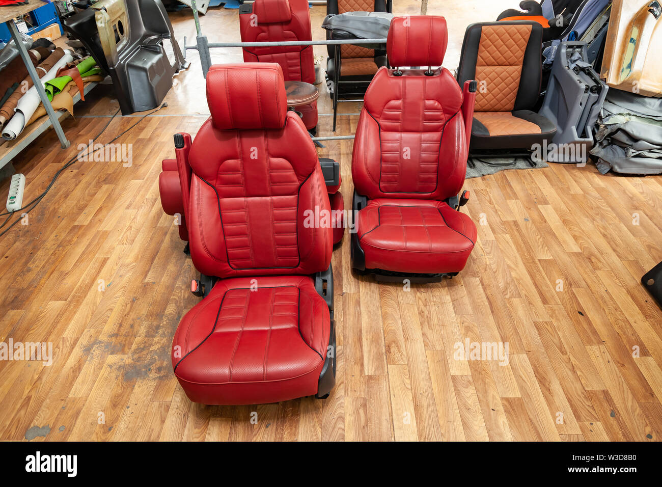 Red bucket seats hi-res stock photography and images - Alamy
