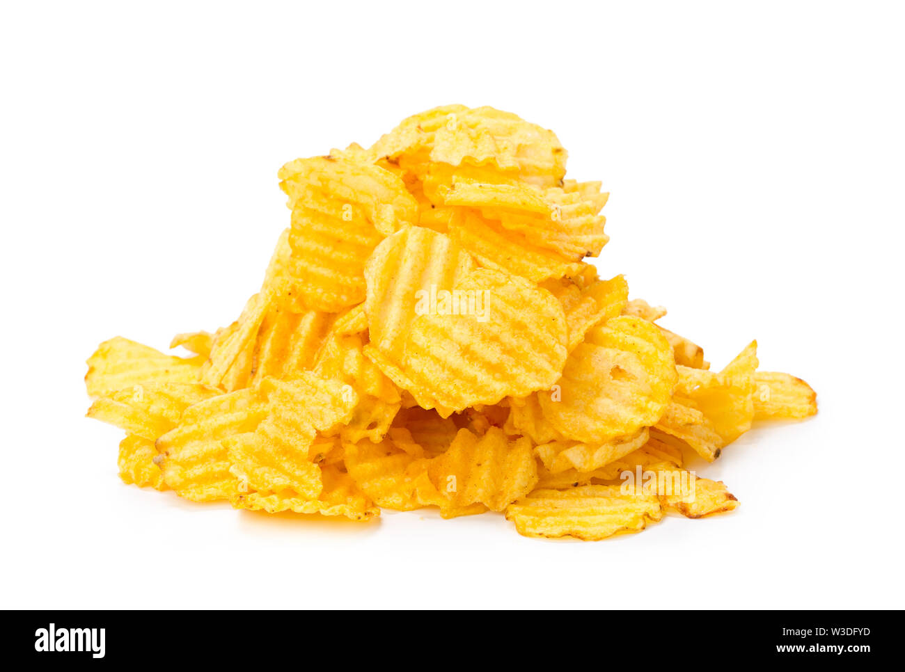 yellow potato chips isolated on white Stock Photo - Alamy