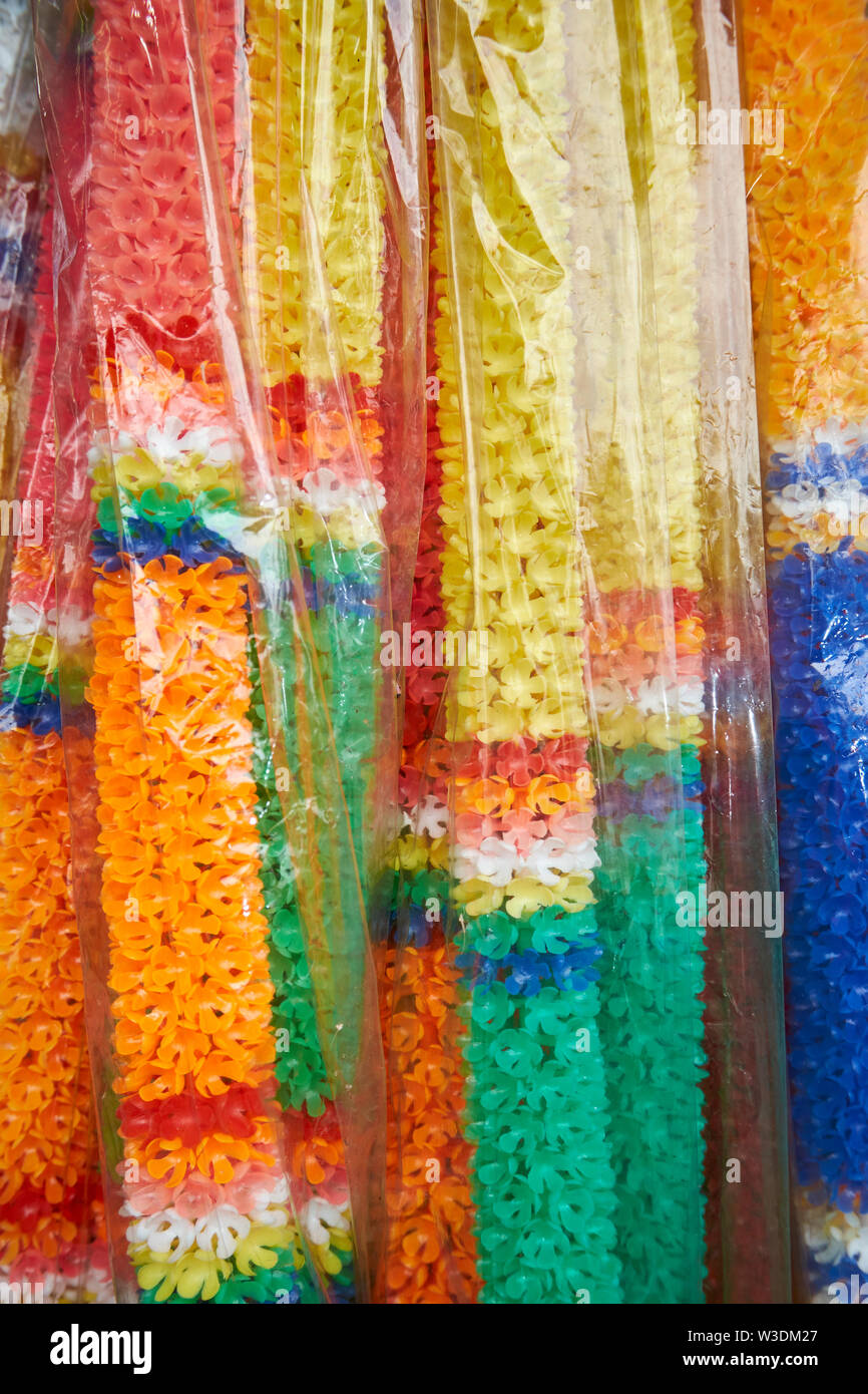 Indian Puja flower strands, for sale at the busy local market, Talat ...