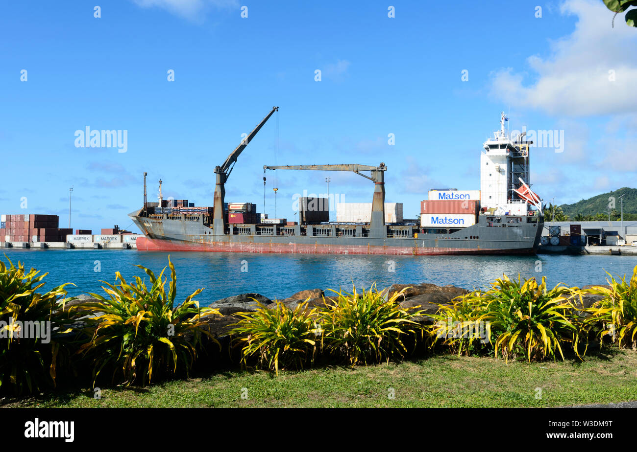 Freight and cargo harbour hi-res stock photography and images - Alamy