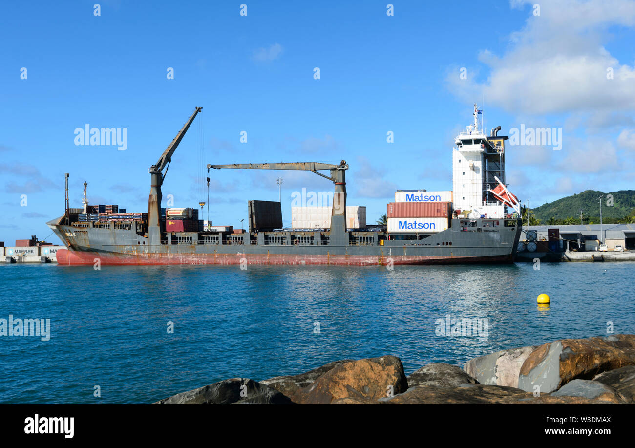 Freight cargo ship hi-res stock photography and images - Alamy