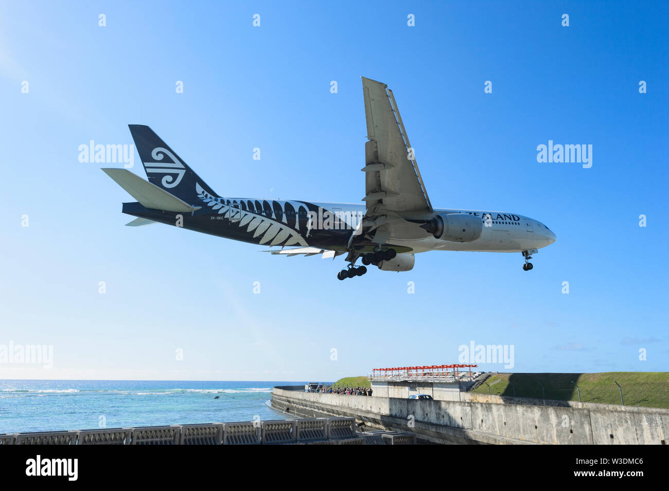 Jet blast hi-res stock photography and images - Alamy