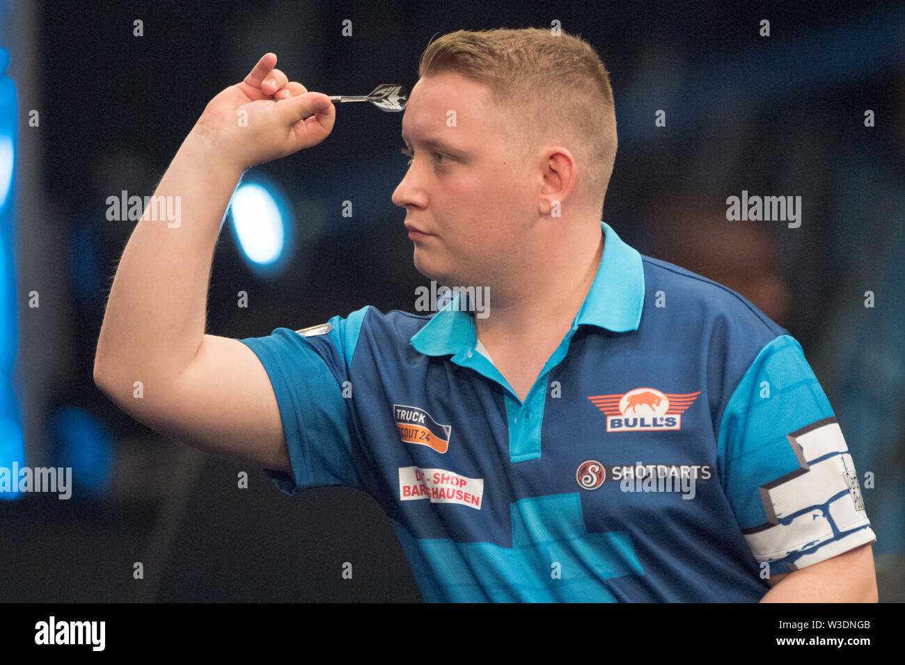 Martin Schindler (GER), action, half-length portrait, German Darts ...