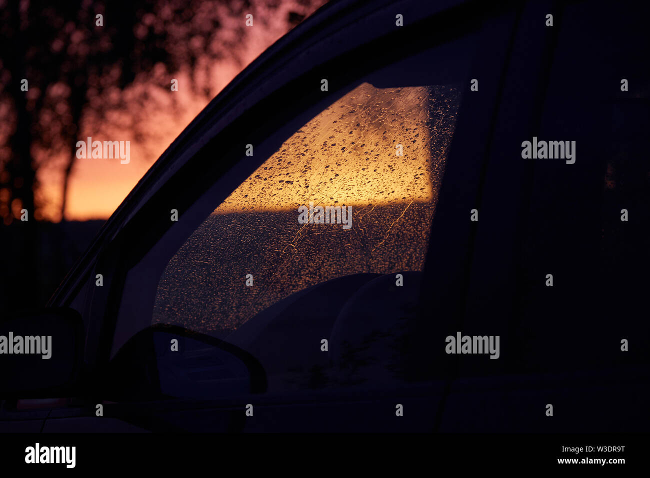 Car wash sunset hi-res stock photography and images - Alamy