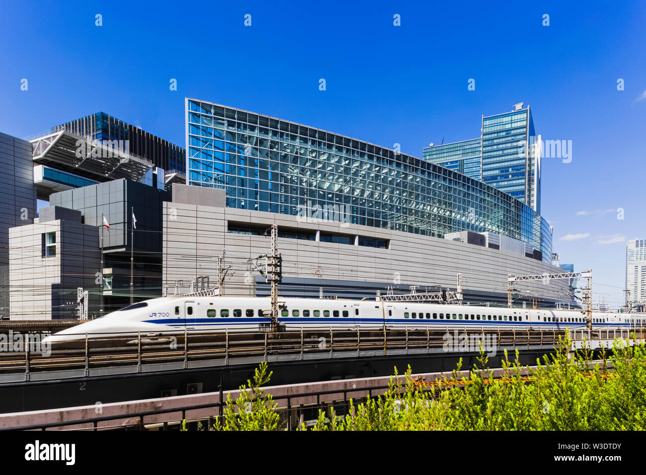 Shinkansen bullet train interior hi-res stock photography and images ...