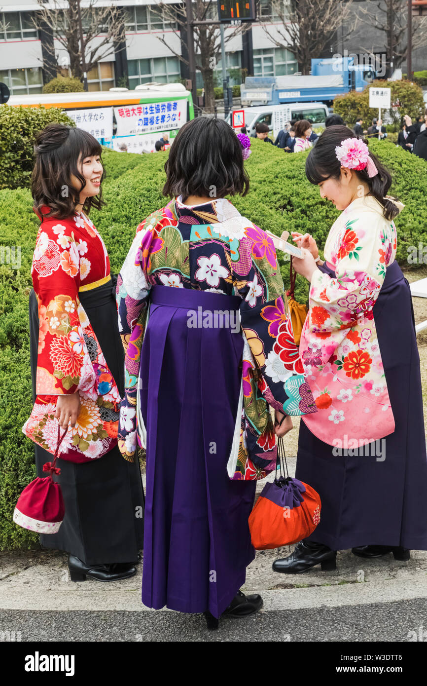 Japan, Honshu, Tokyo, Kudanshita, Chidori-ga-fuchi, Female University ...