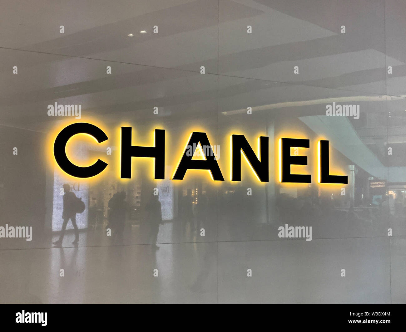 London, UK - 20th May 2019: Chanel store in Heathrow airport shopping ...