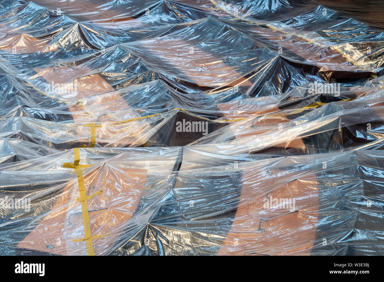 Parliament desks hi-res stock photography and images - Alamy
