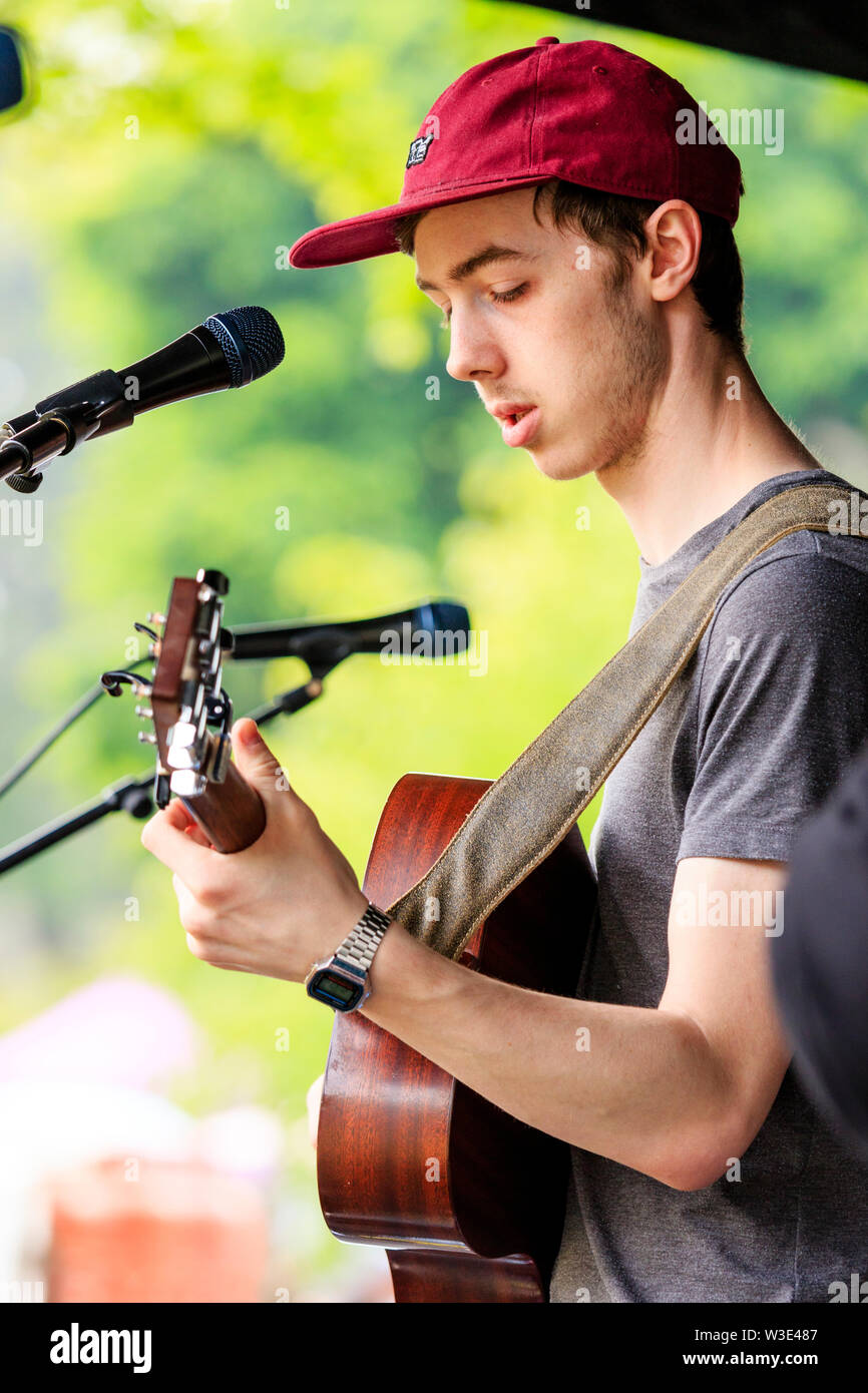 Jake young hi-res stock photography and images - Alamy