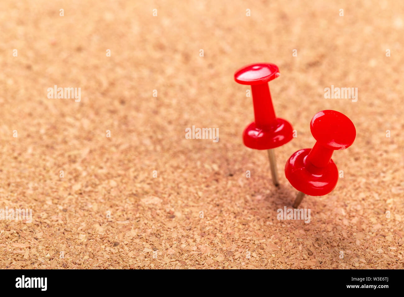 Pin board texture for background and colorful pins Stock Photo - Alamy