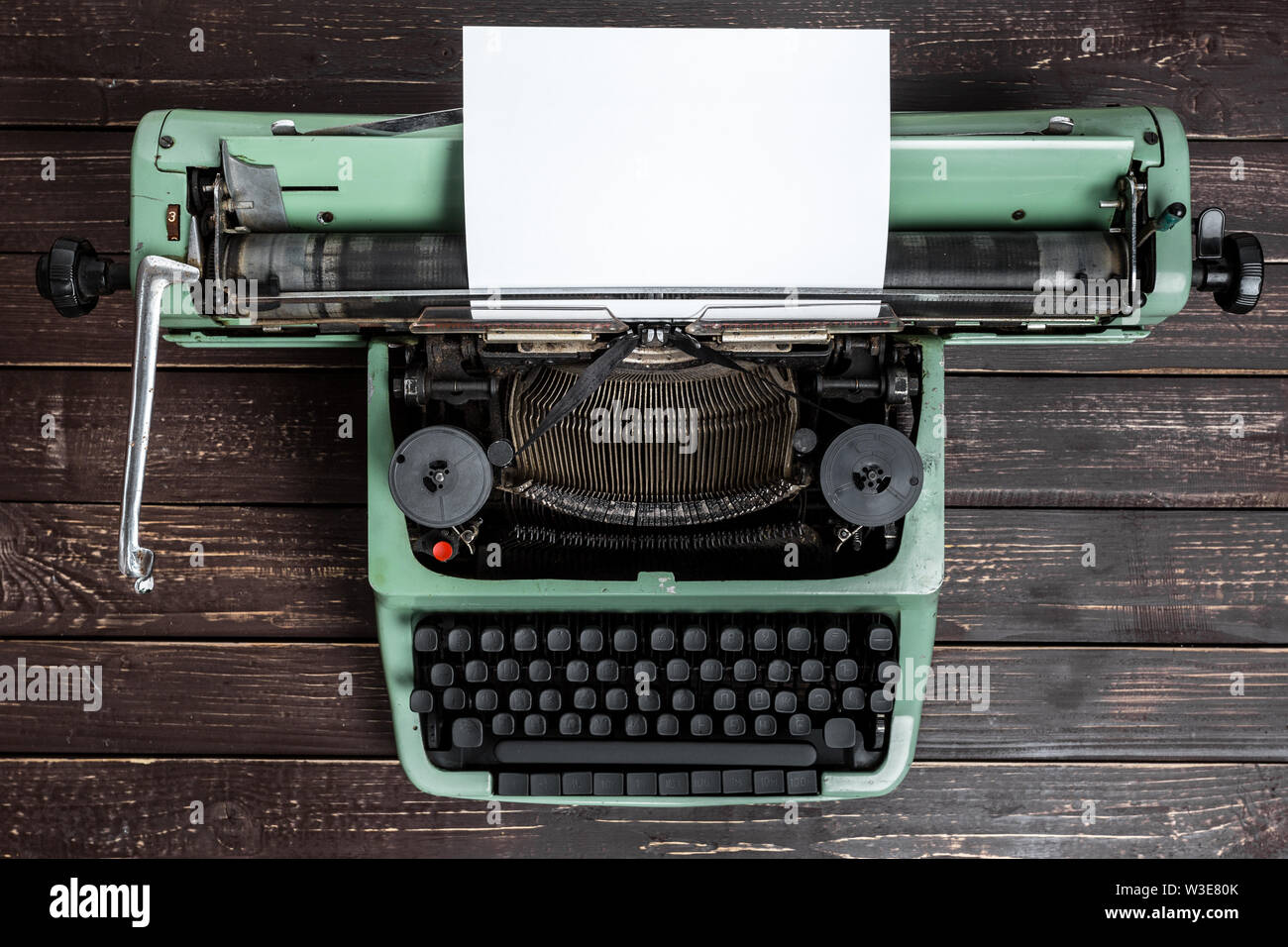 Antique Typewriter. Vintage Typewriter Machine Stock Photo - Alamy