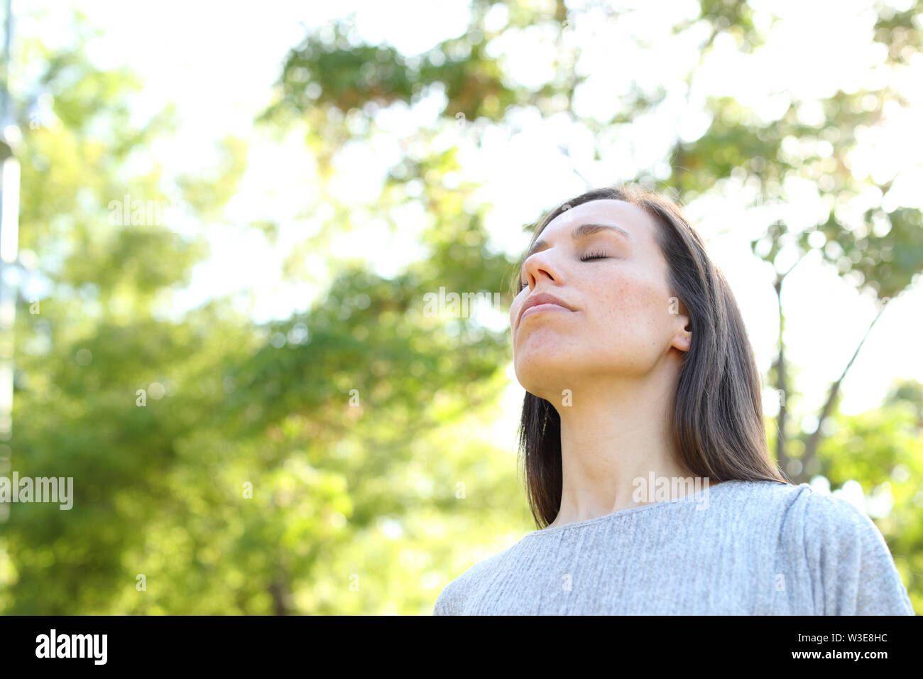 Adult breathing hi-res stock photography and images - Alamy