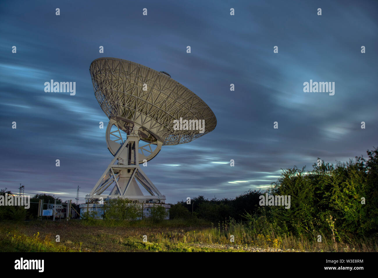 Multi-Element Radio Linked Interferometer Network (MERLIN), an ...