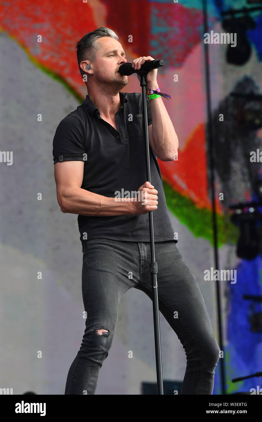 Tom Chaplin of Keane performing during the British Summer Time festival ...