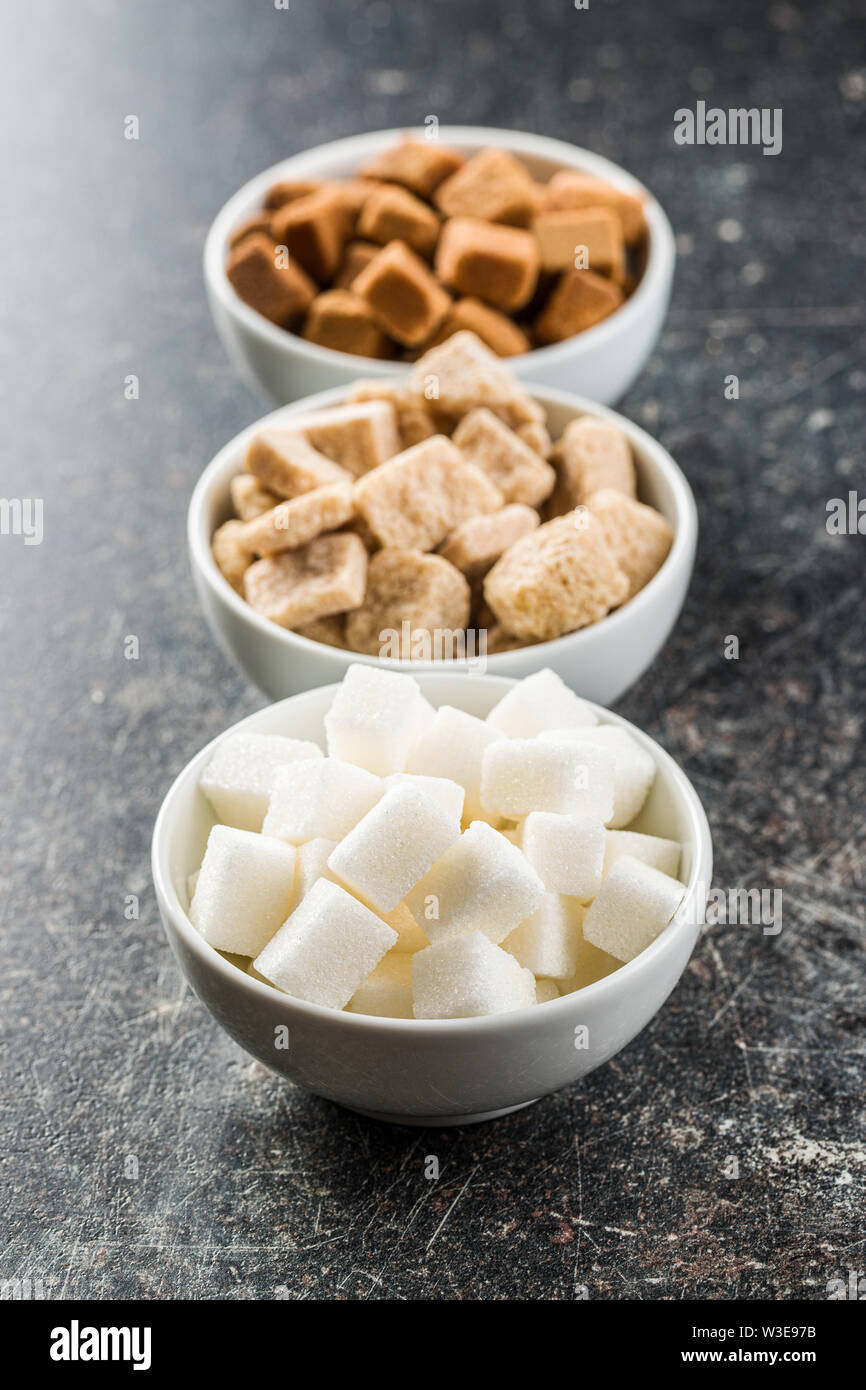Sugar cubes hi-res stock photography and images - Alamy