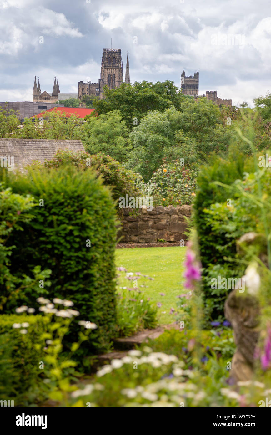 Crook hall hi-res stock photography and images - Alamy