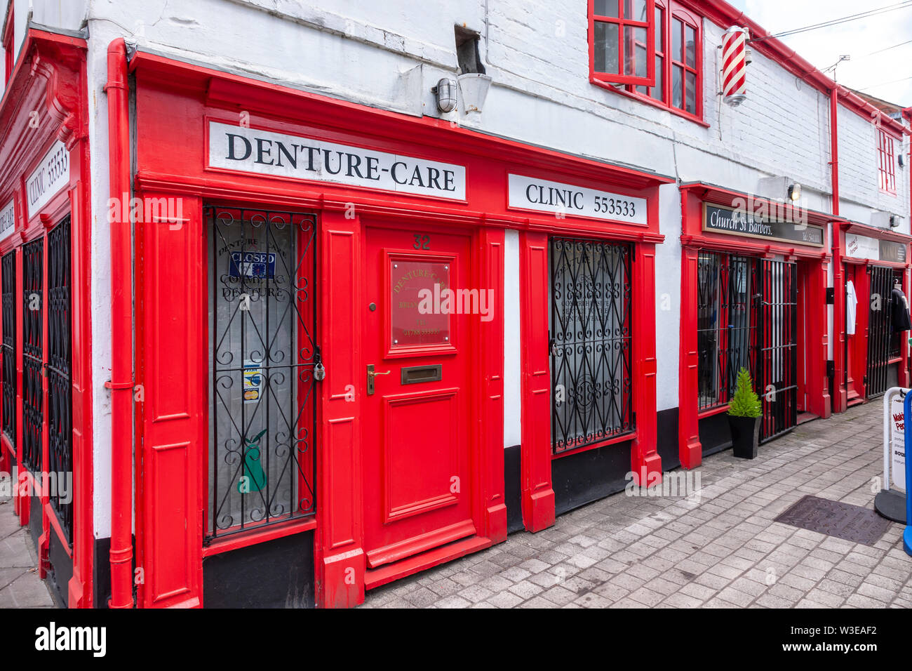 Painted Shopfronts High Resolution Stock Photography and Images - Alamy