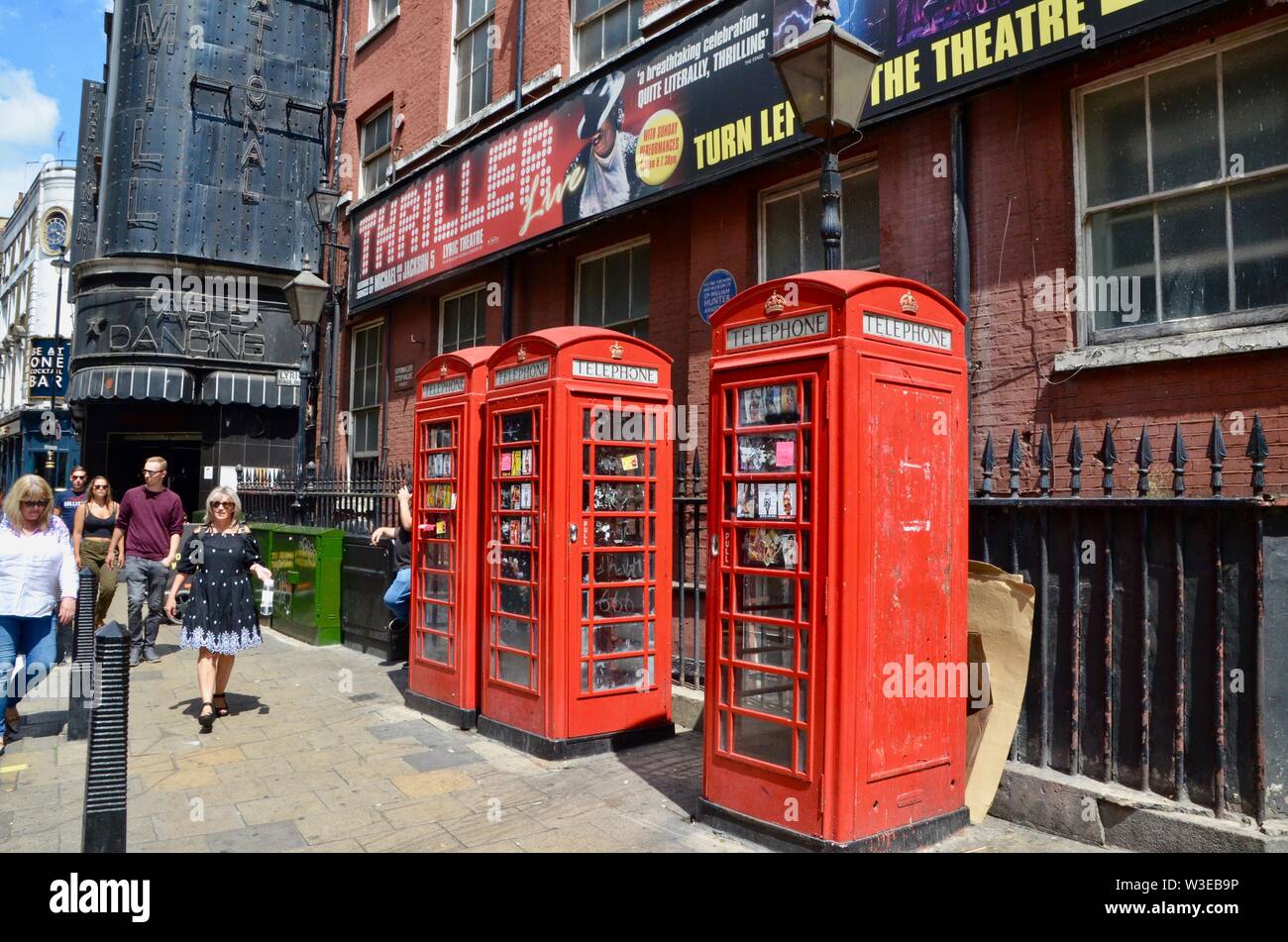 row of iconic red telephone box kiosks in london w1 Stock Photo - Alamy