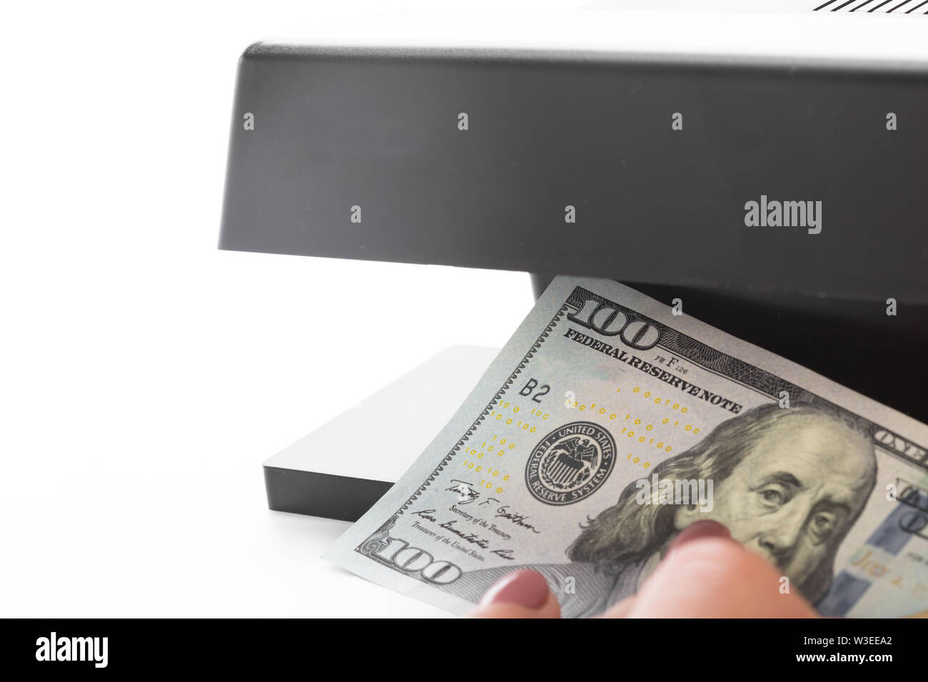 Currency checker hi-res stock photography and images - Alamy