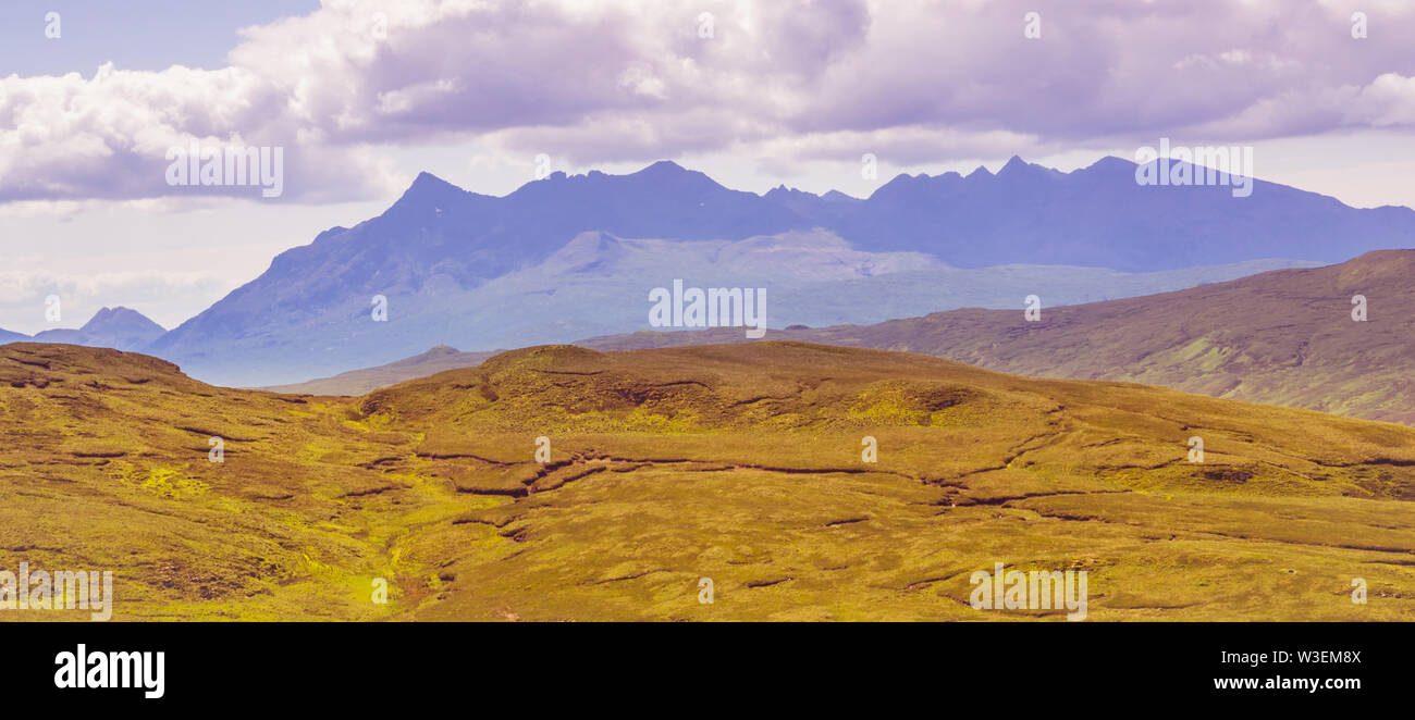 The Cuilin mountain range on the Isle of Skye, Scotland, UK Stock Photo ...