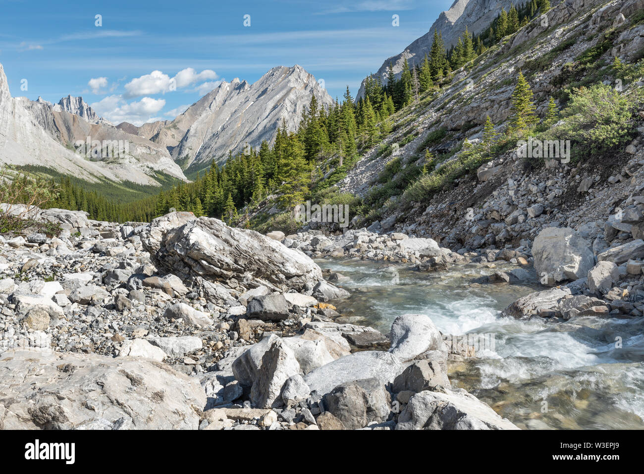Elbow Pass in Peter Lougheed Provincial Park, Alberta, Canada Stock ...