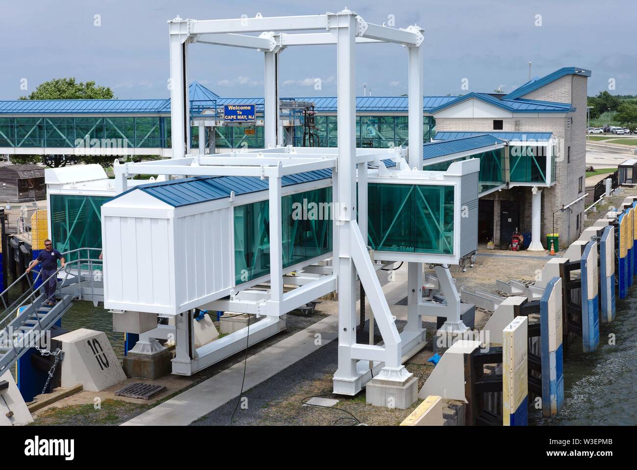 Foot passenger walkway, Cape May-Lewes Ferry terminal Stock Photo - Alamy