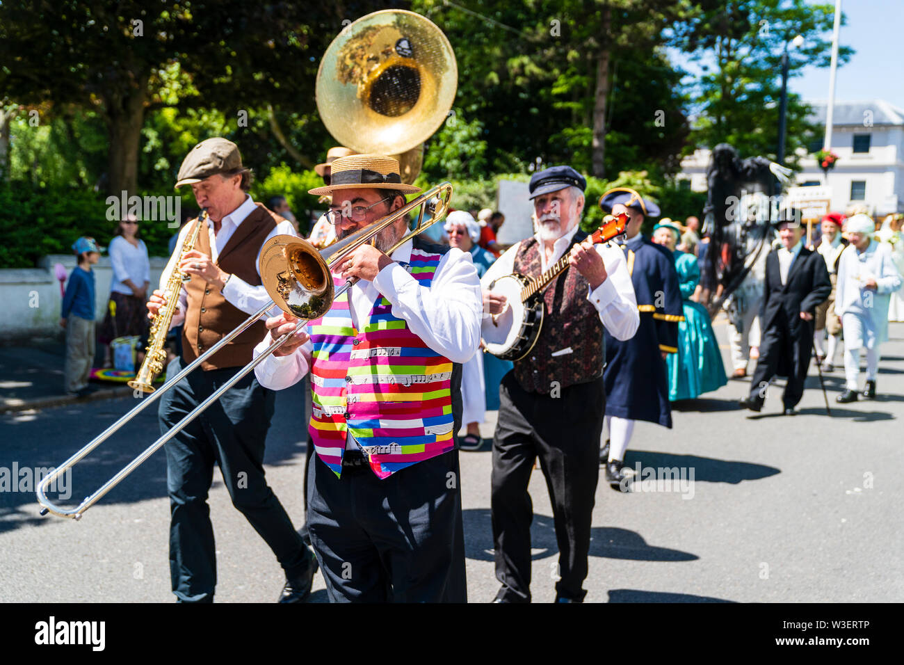 Main parade hi-res stock photography and images - Alamy