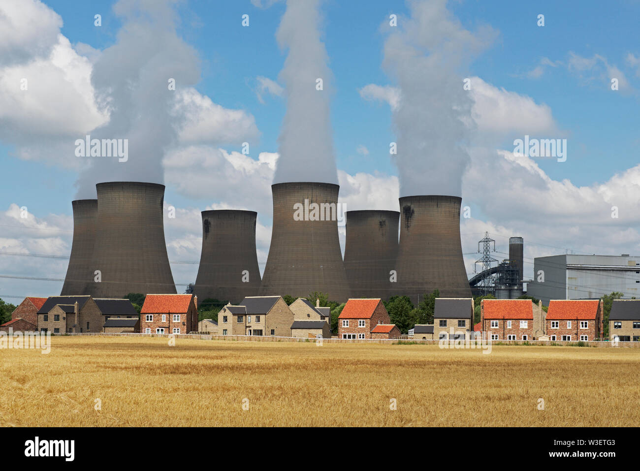 Drax village hi-res stock photography and images - Alamy