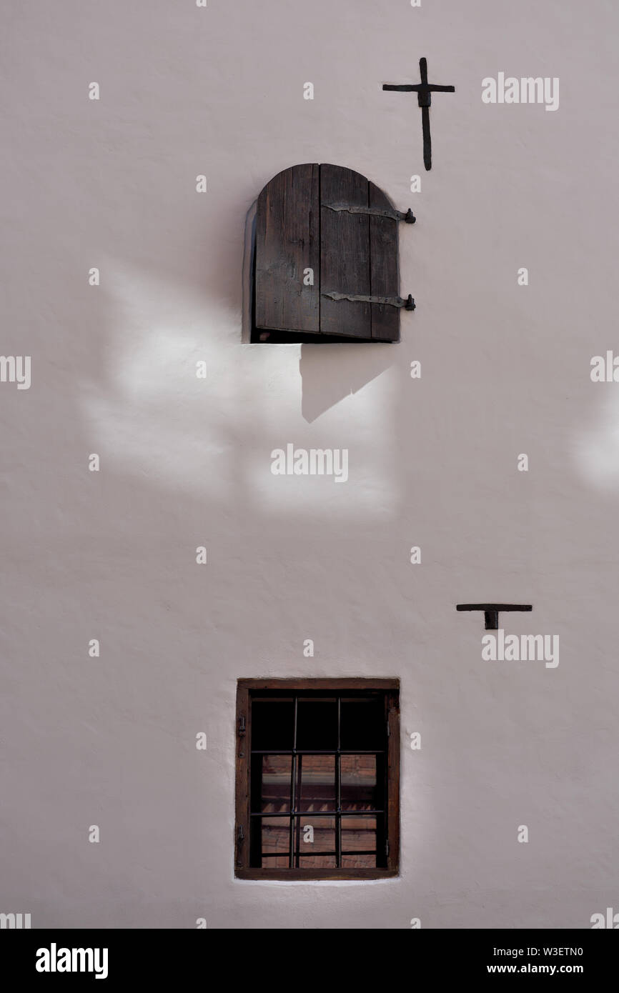Window on an old medieval facade Stock Photo - Alamy
