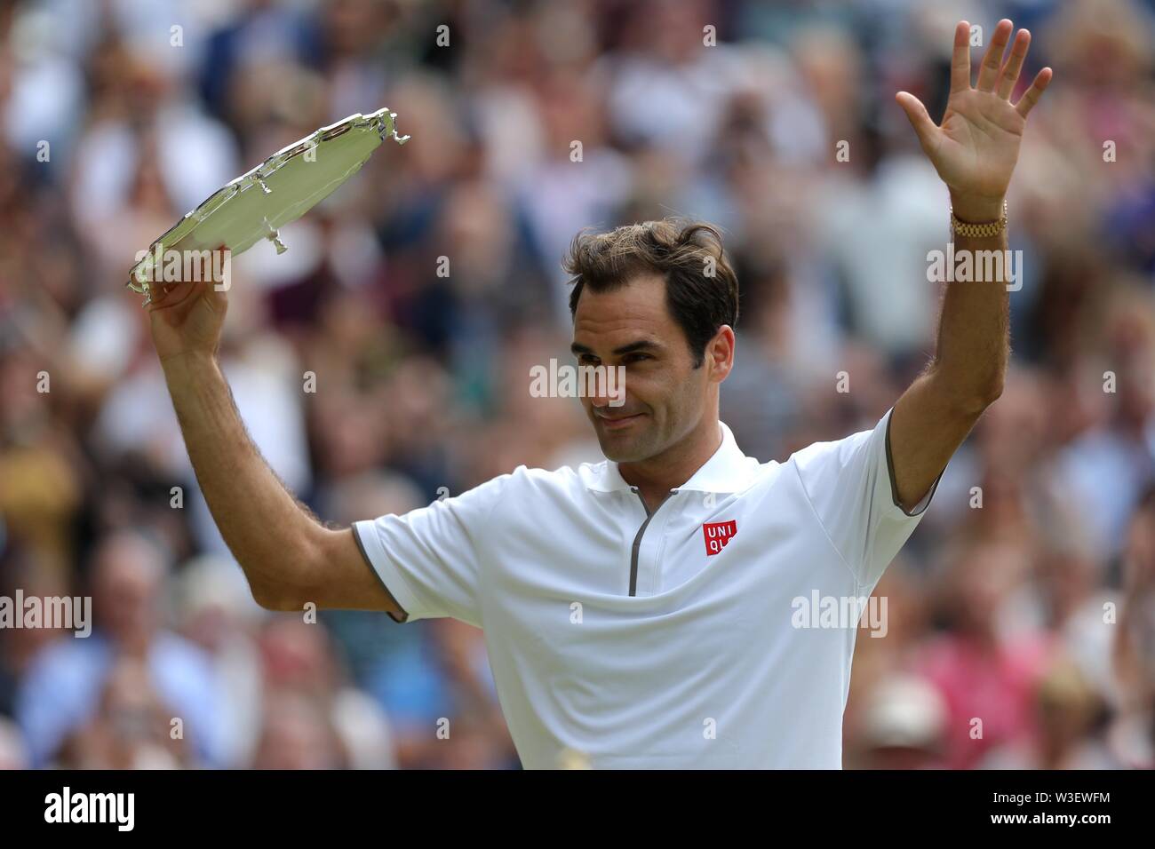 England celebrate switzerland hi-res stock photography and images - Alamy