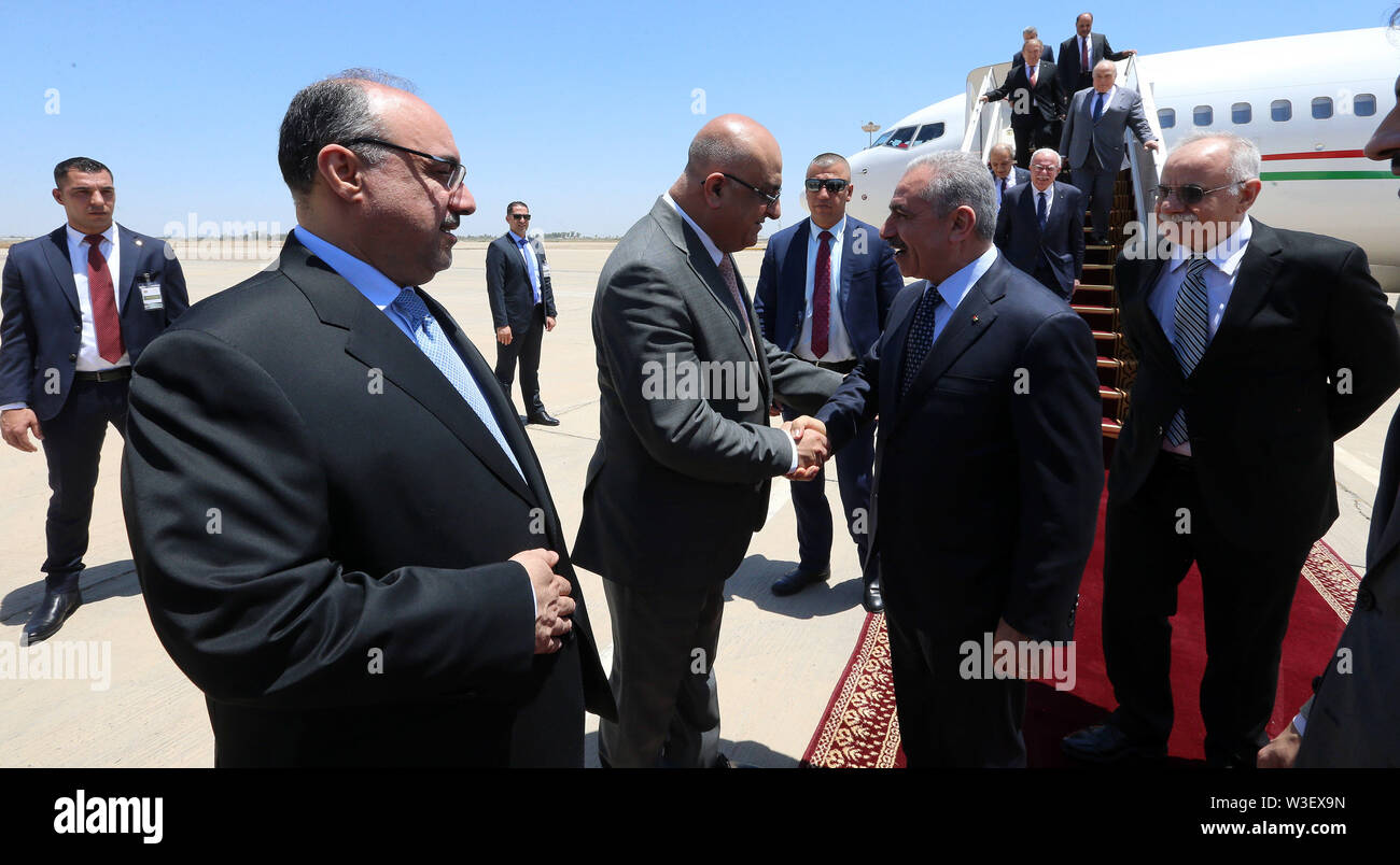 Al ani hi-res stock photography and images - Alamy