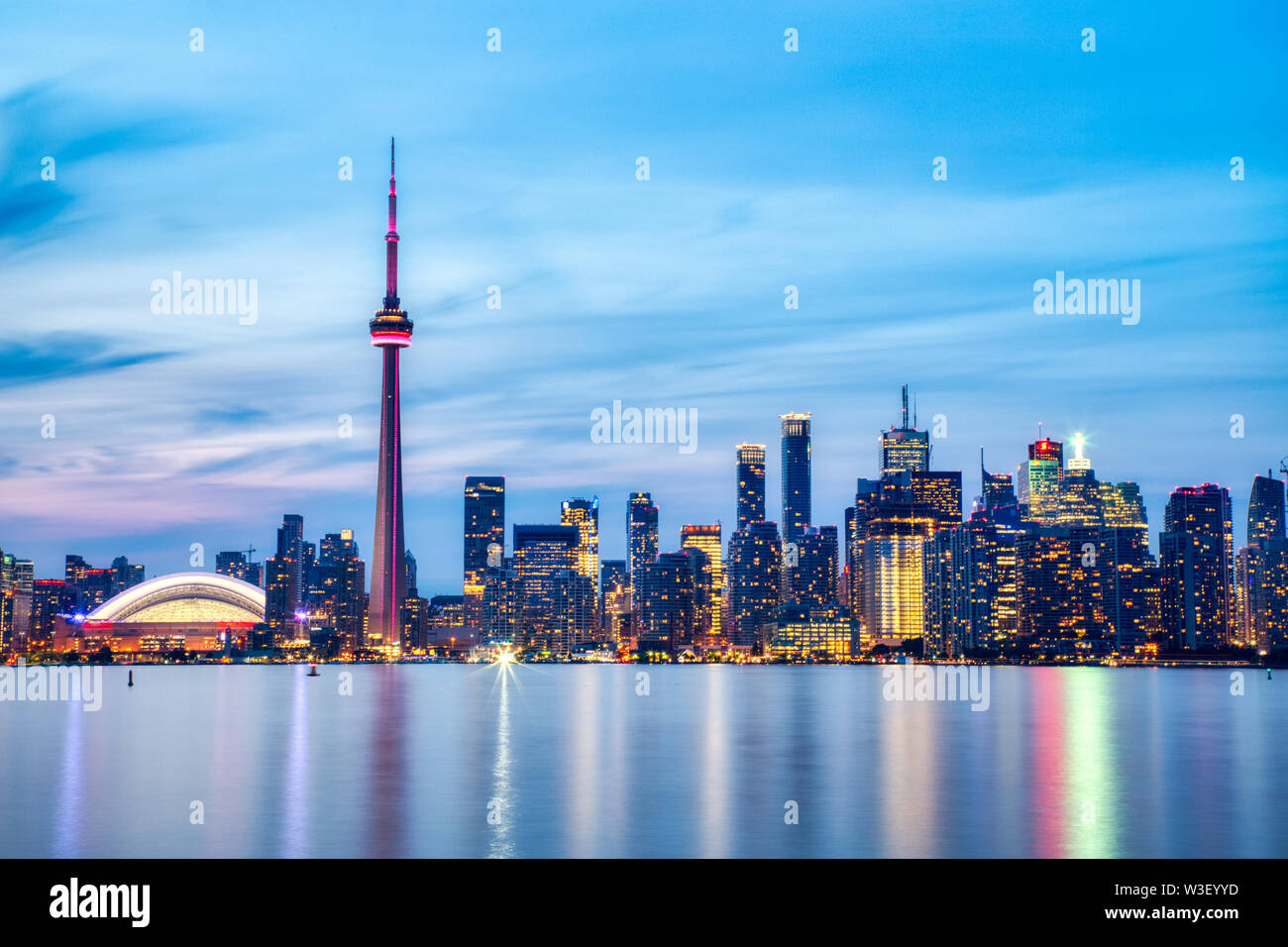 Toronto Skyline at Dusk, Ontario, Canada Stock Photo - Alamy