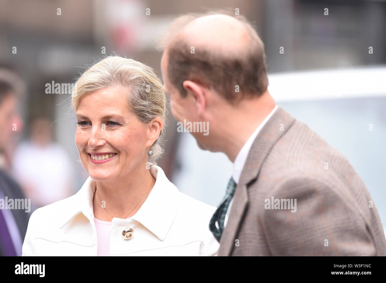Prince Edward and Sophie the new Earl and Countess of Fofar make an ...