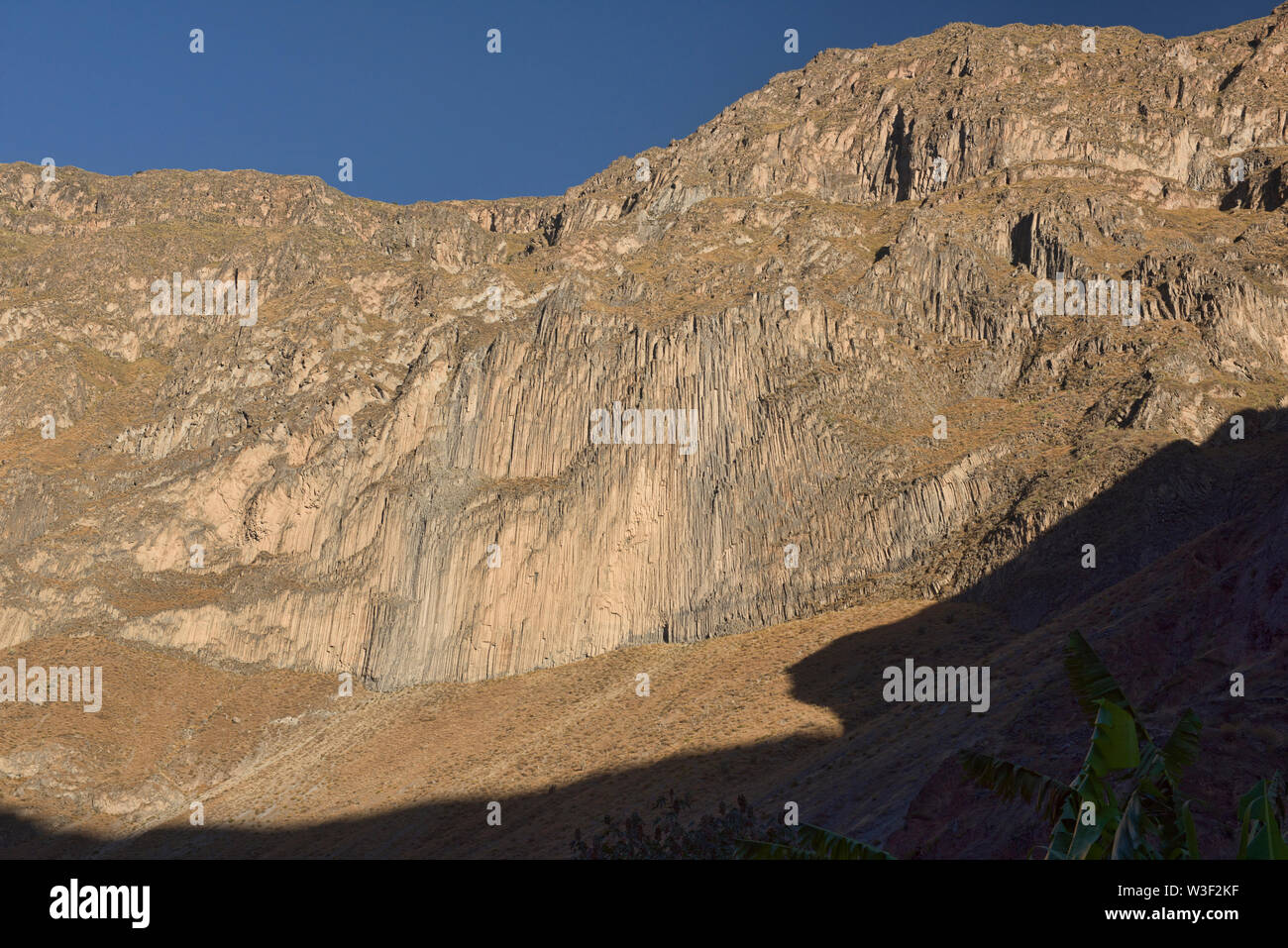 Basalt columns at tower hi-res stock photography and images - Alamy