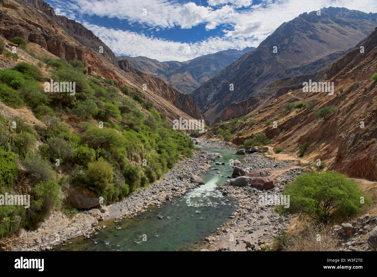 The Colca River running through the immense Colca Canyon, Peru Stock ...