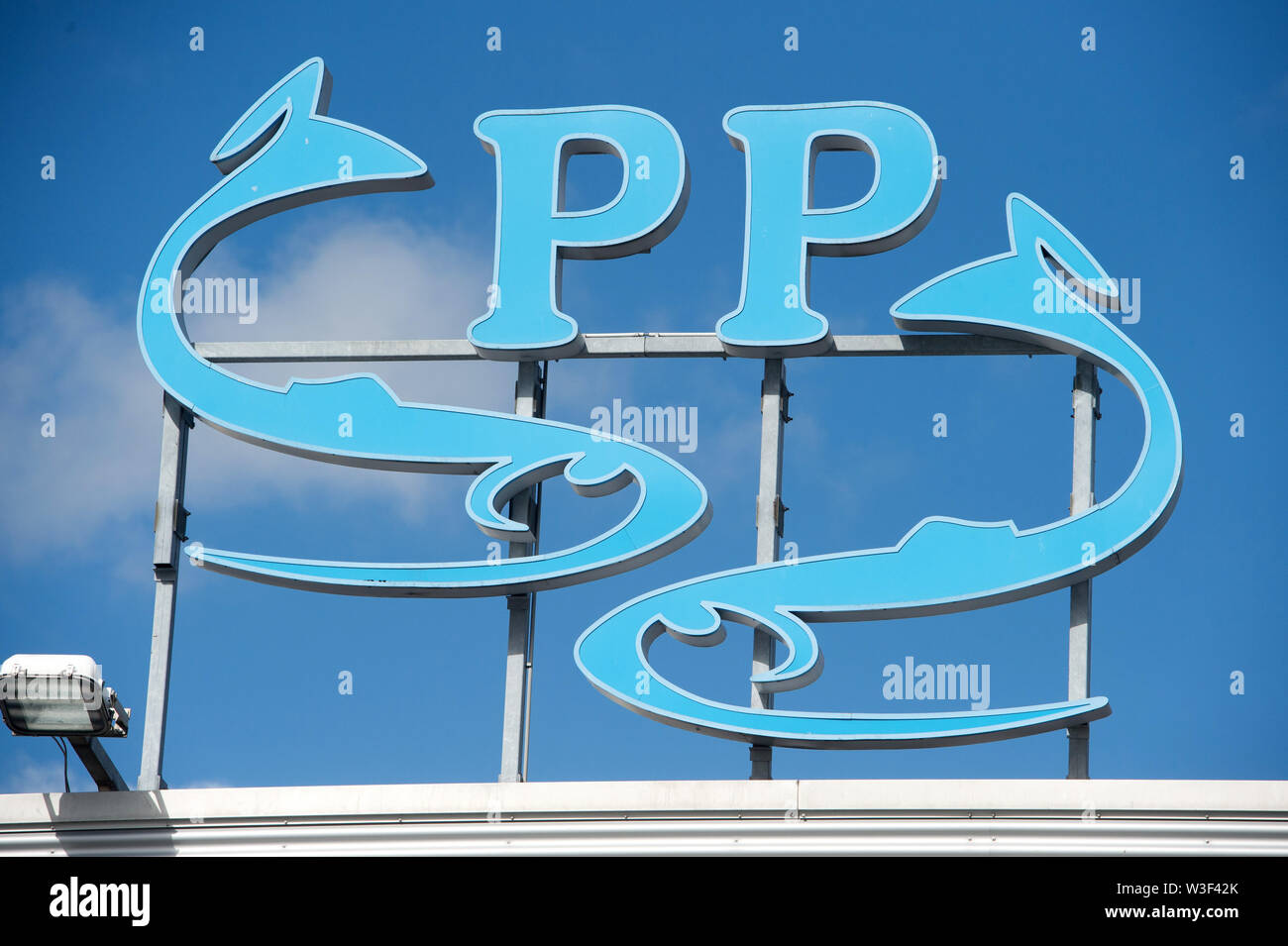 Fish processing plant germany hi-res stock photography and images - Alamy