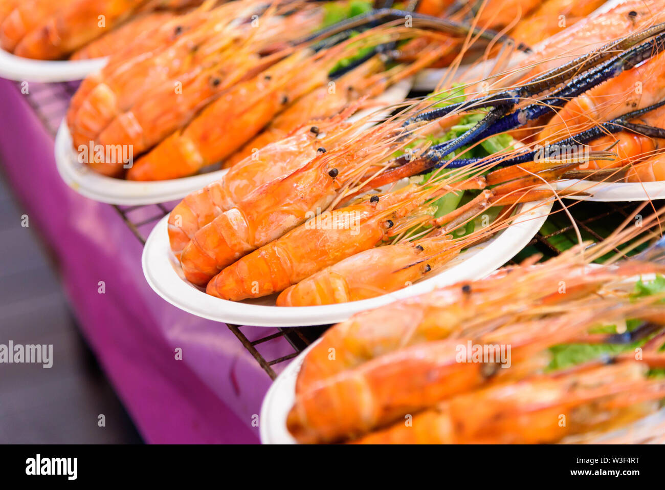 A lot of shrimp hi-res stock photography and images - Alamy