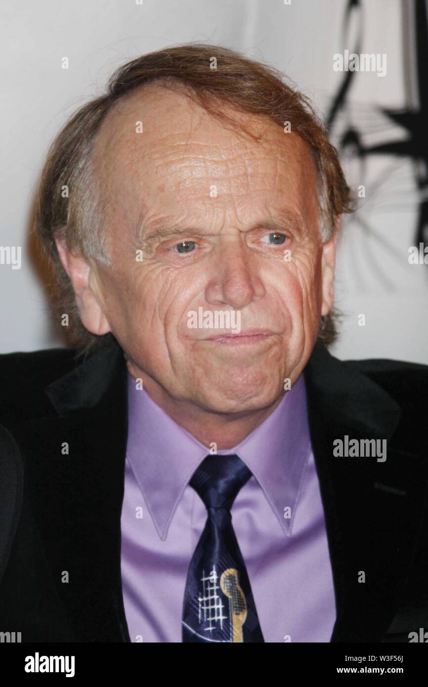 Al Jardine (Beach Boys)2009 Photo By John BarrettPhotoLink/MediaPunch ... Al Jardine (Beach Boys)2009 Photo By John BarrettPhotoLink/MediaPunch ...