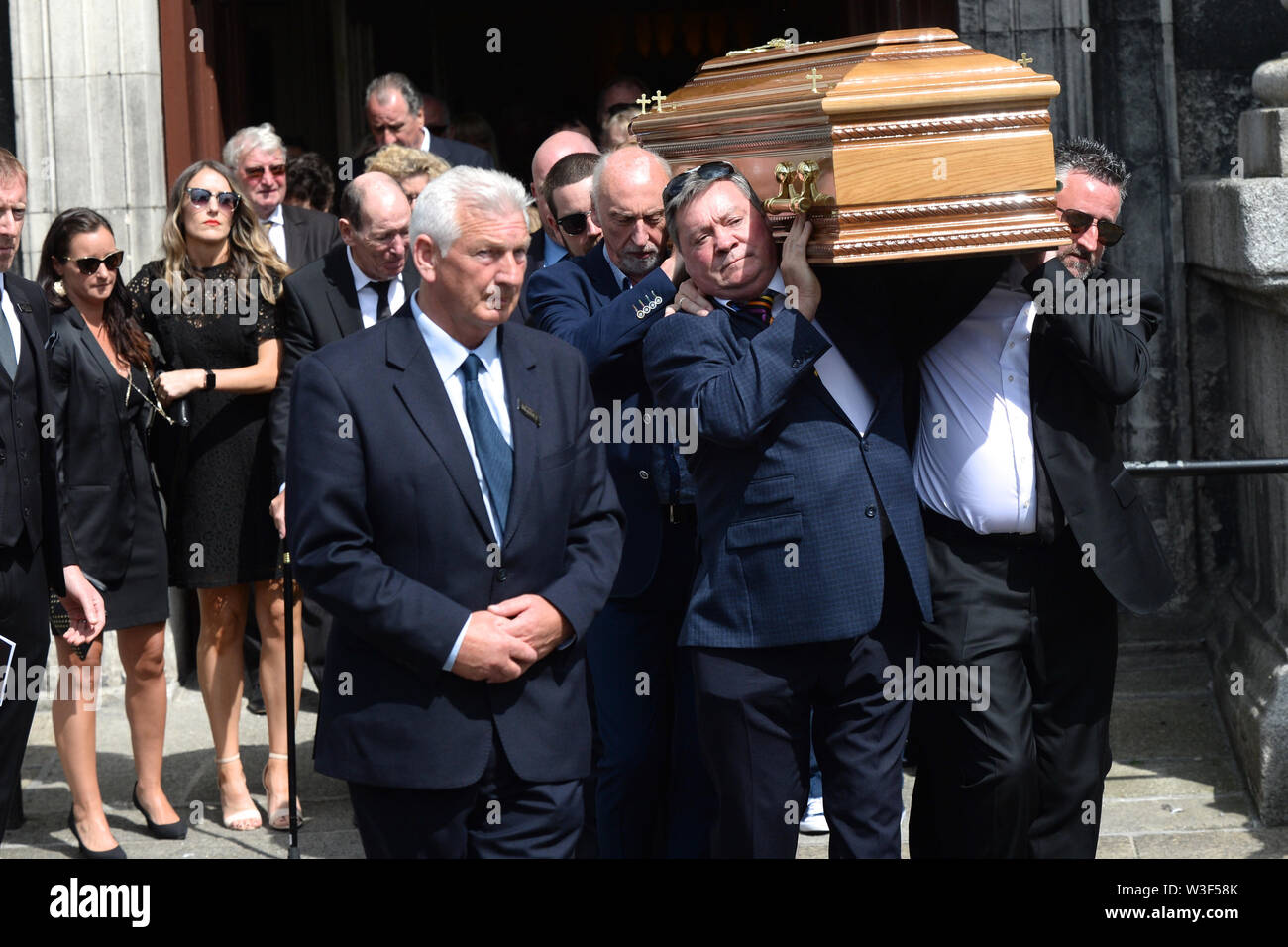 The coffin father ted star brendan grace hi-res stock photography and ...