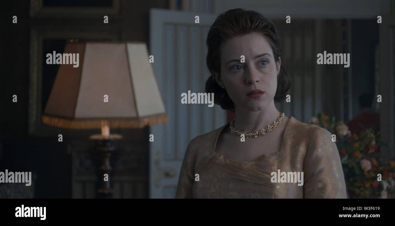 The crown tv series claire foy hi-res stock photography and images - Alamy