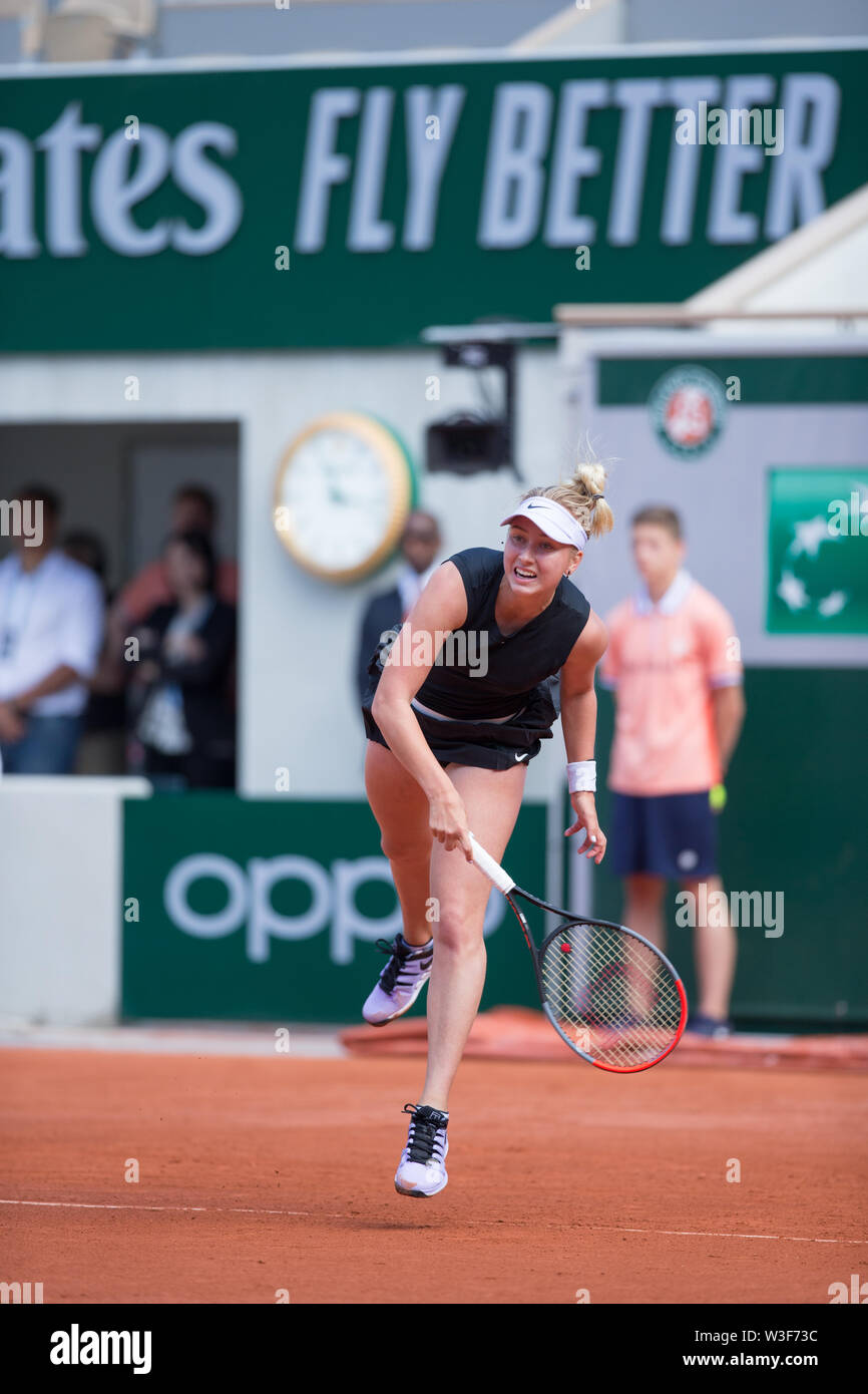 Anastasia Potapova from Russia during day 6 of French Open on May 26 ...